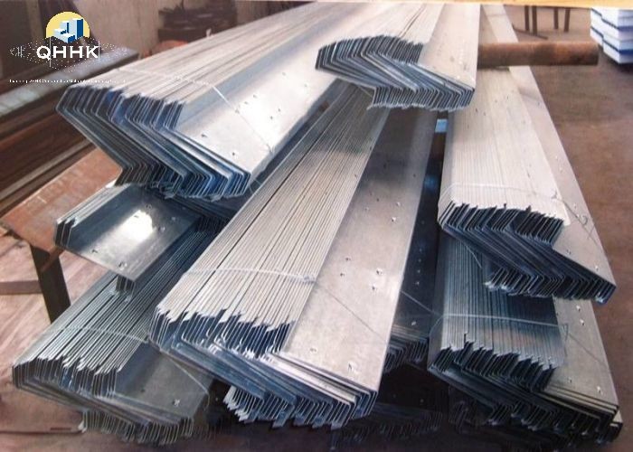 C Purlin Galvanized Steel Purlins , Galvanized Z Purlins untuk atap ...